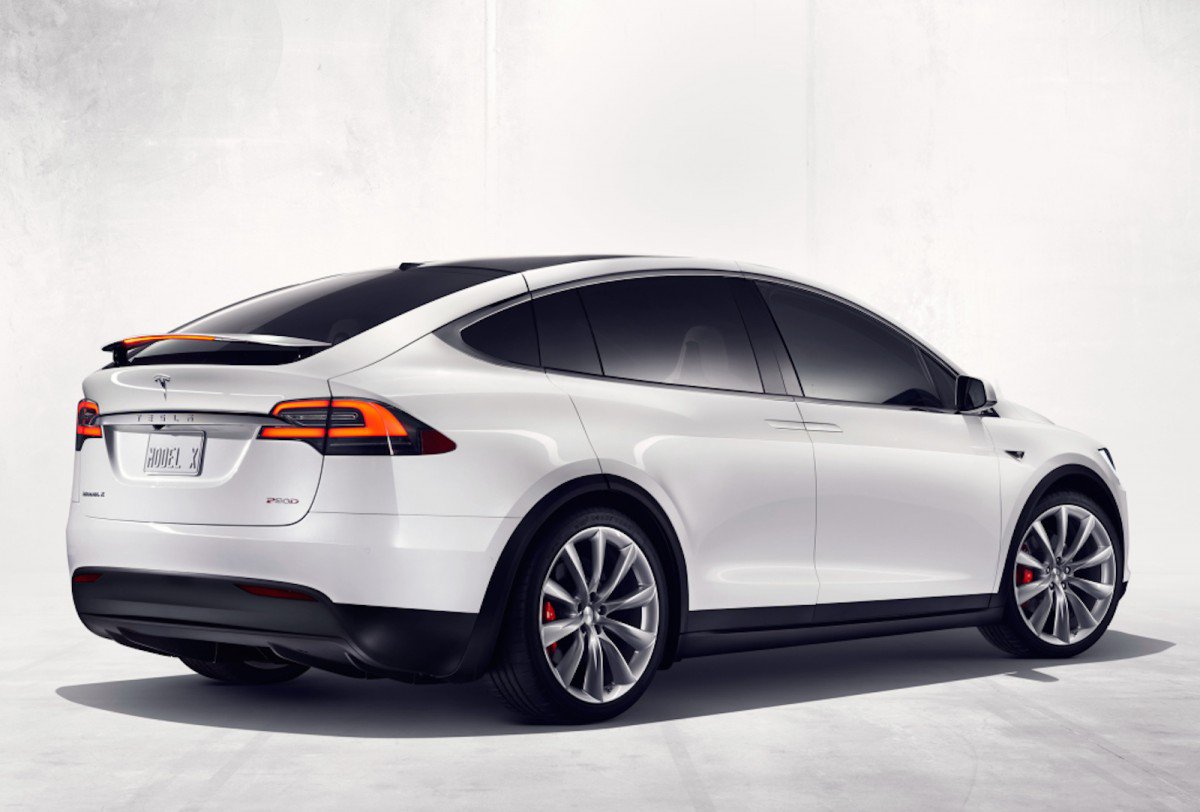 Tesla Model X, official info and specs