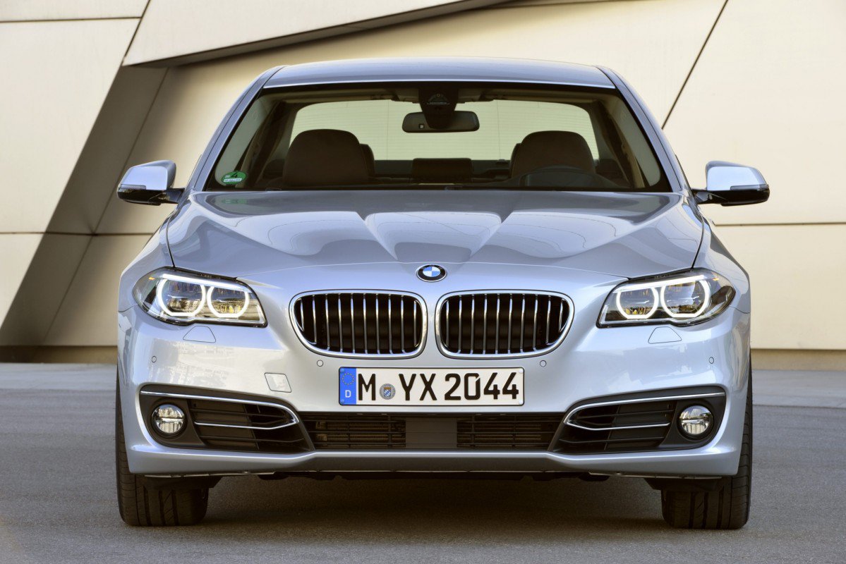 BMW 5 Series F10 2010 on Review Problems Specs