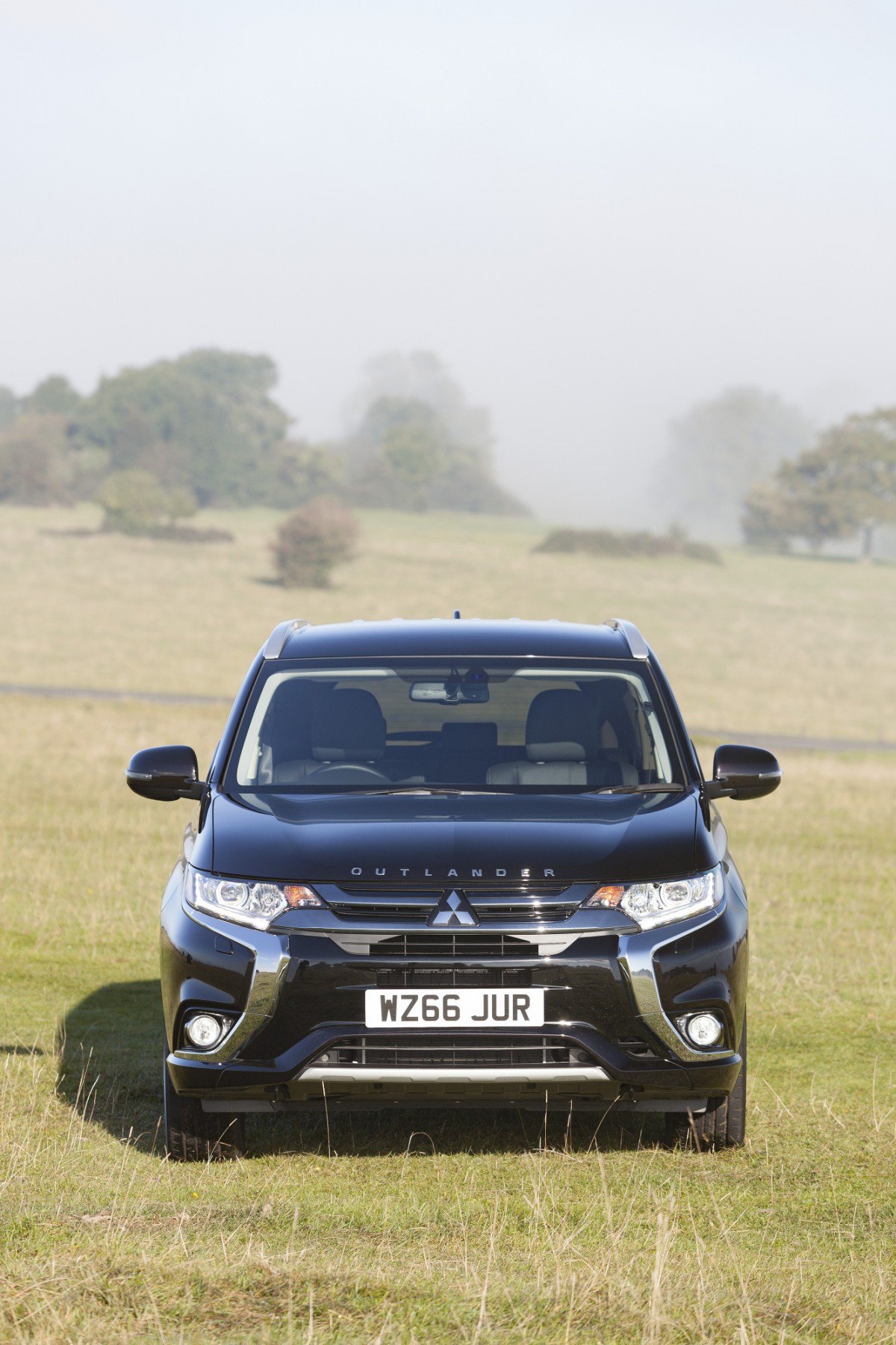 2017 Mitsubishi Outlander PHEV Juro Edition Is for the UK Only