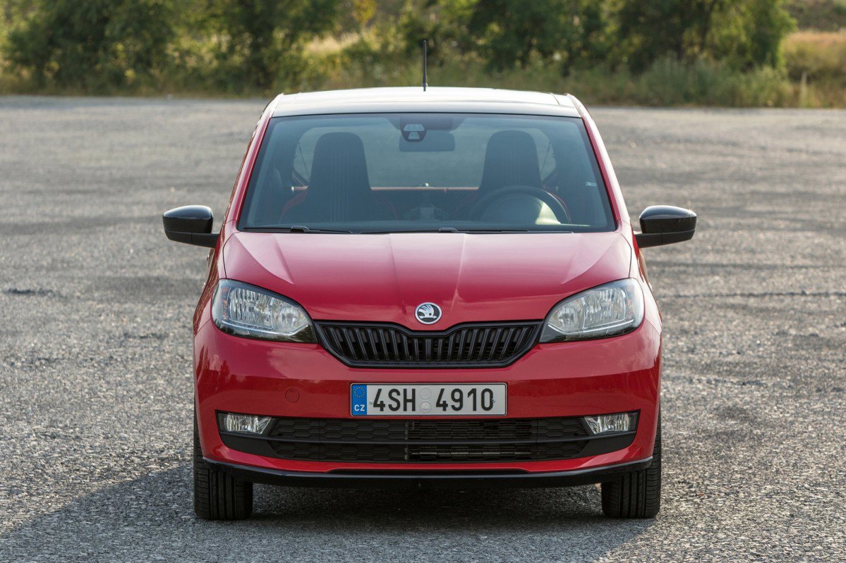 2017 Skoda Citigo facelift in detail, adds rally-flavored Monte Carlo...