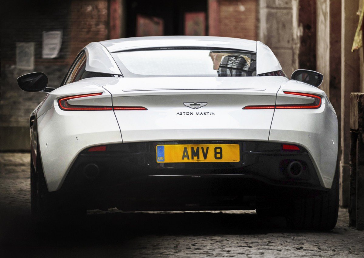 Aston Martin DB11 gets 510-hp twin-turbo V8 engine from Mercedes-AMG