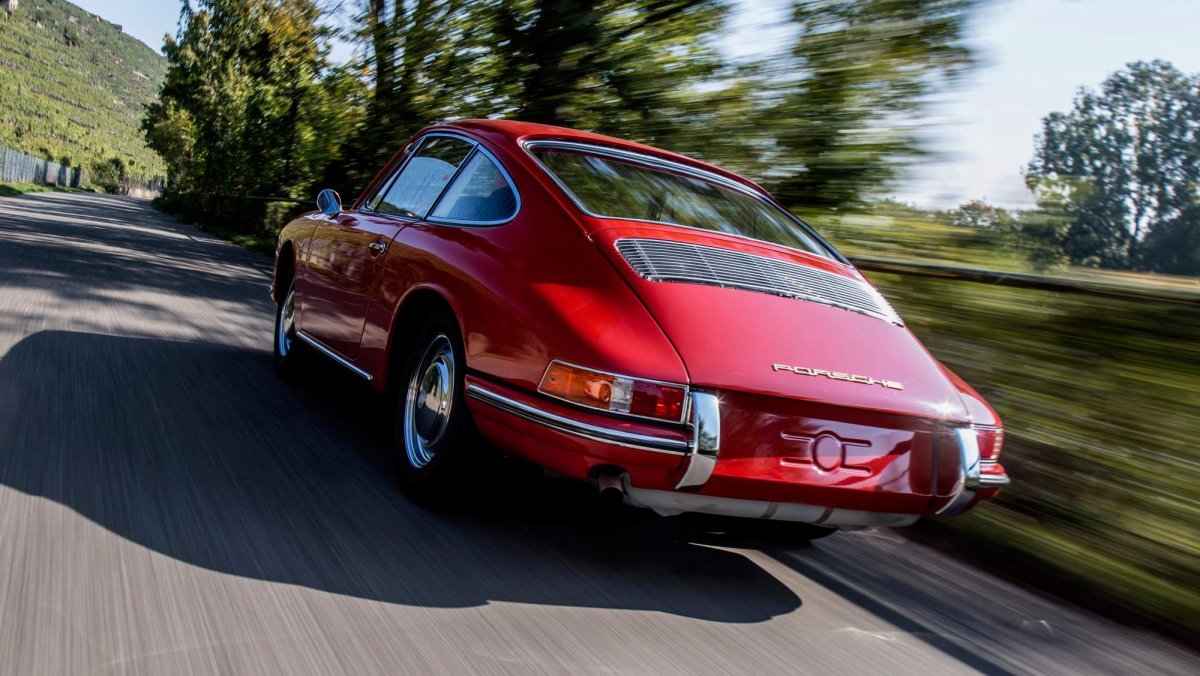 Porsche completes painstaking restoration of a 901 from 1964