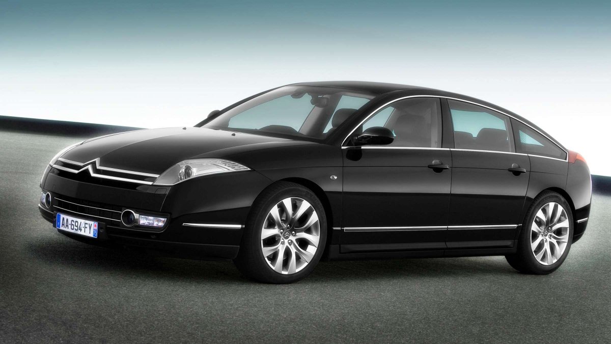Citroën to bring flagship model in large saloon segment