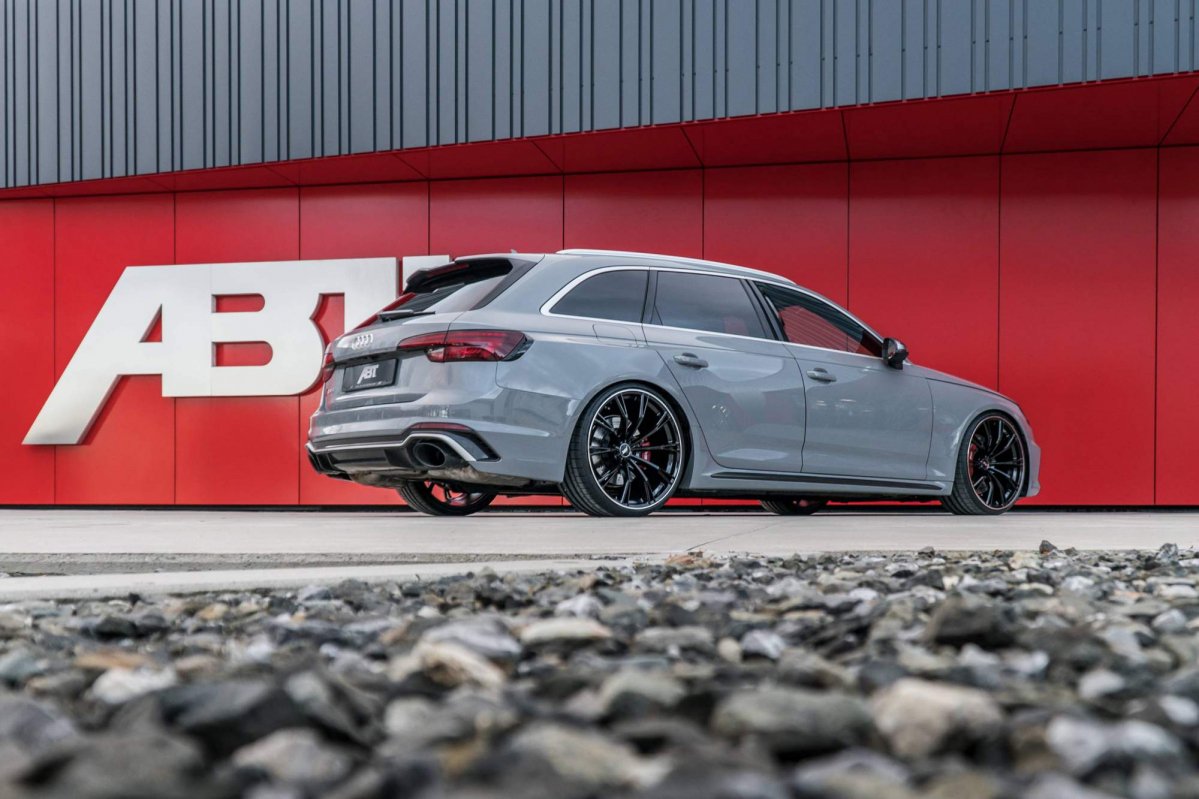 ABT-tuned Audi RS4 Avant makes 510 horsepower