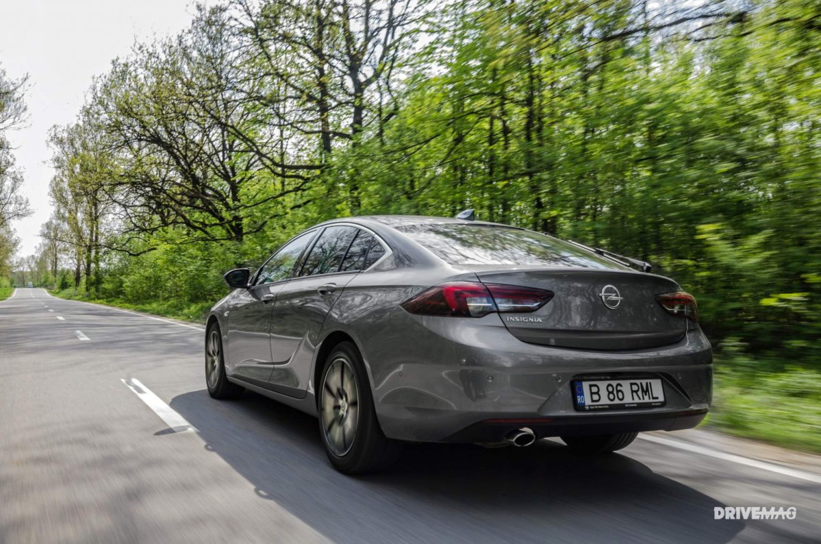 2018 Opel Insignia Grand Sport 2.0 CDTI AWD Dynamic review - the ...