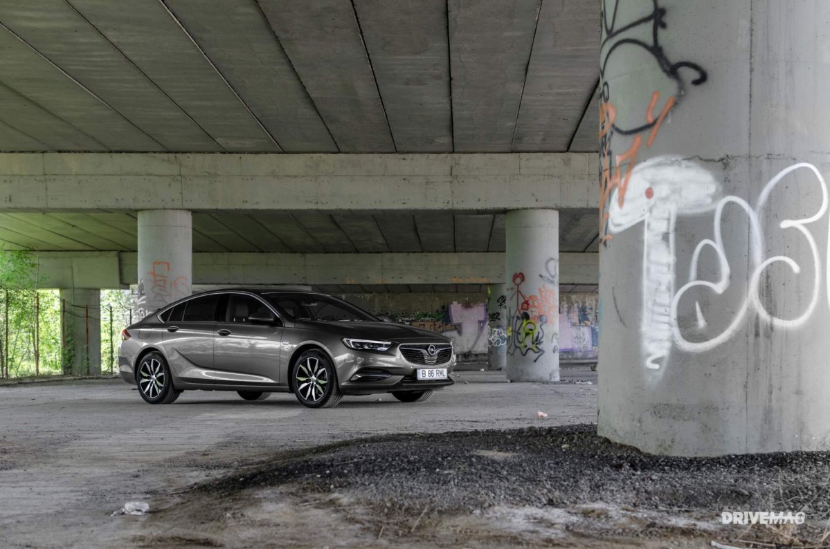 2018 Opel Insignia Grand Sport 2.0 CDTI AWD Dynamic review - the ...